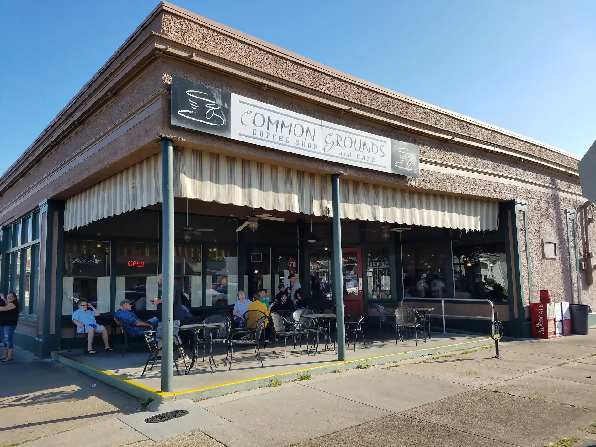 Common Grounds Coffee House & Cafe – Cozy Coffee & Fresh Eats in Gretna